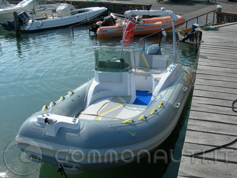 GOMMONE SACS S-475 + YAMAHA F40DETL 40 HP