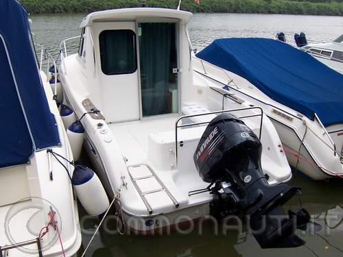 BARCA SESSA MARINE DORADO 22 + EVINRUDE 2T HIFGHTEC 115 HP