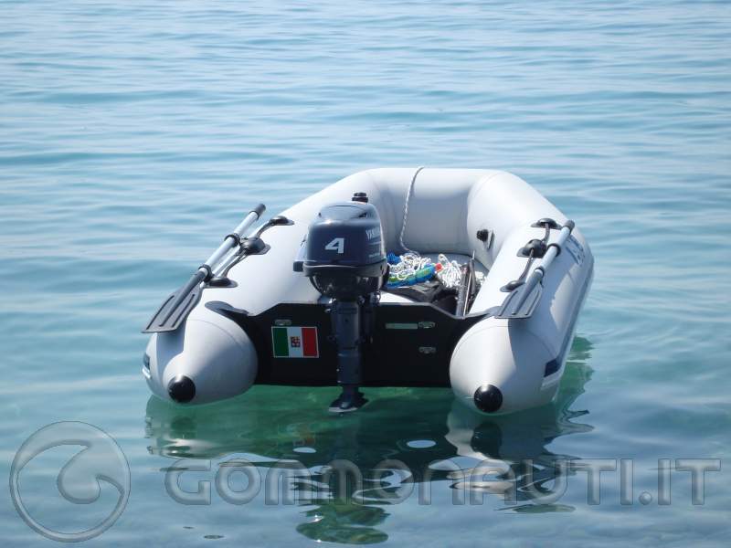 GOMMONE ZODIAC BOMBARD AX3 + YAMAHA F4A MHS 4 HP
