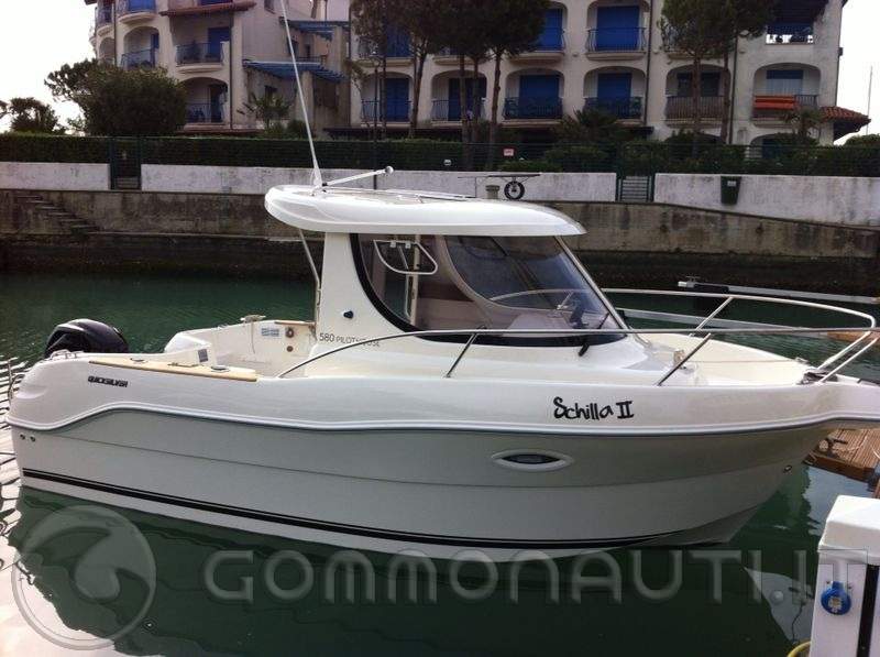 BARCA QUICKSILVER 580 PILOTHOUSE + MERCURY 100 EFI 100 HP