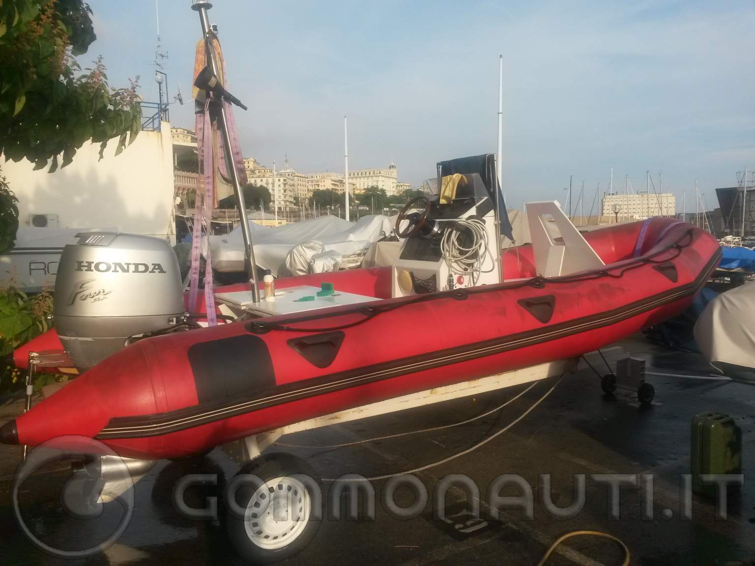 GOMMONE ZODIAC PRO 16 MAN + HONDA BF90 90 HP