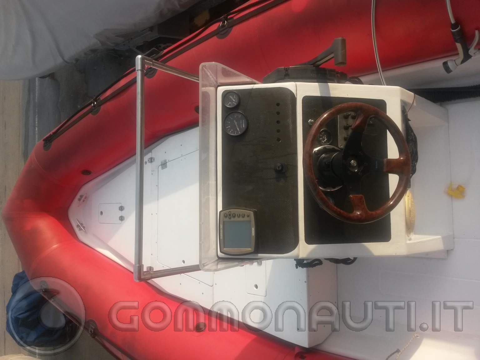 GOMMONE ZODIAC PRO 16 MAN + HONDA BF90 90 HP