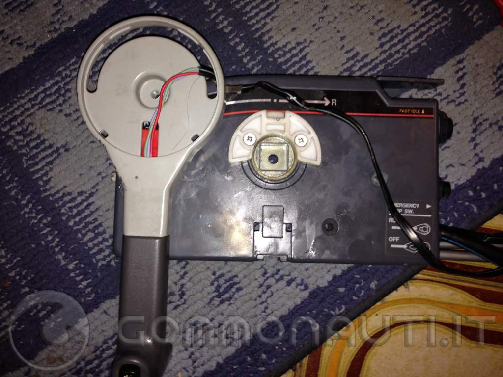 PROBLEMI SUL MONTAGGIO DELLA MANETTA YAMAHA