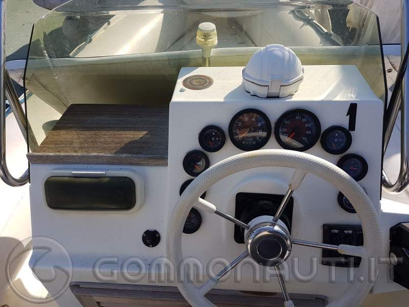 JOKER BOAT COASTER 650 CON EVINRUDE 175 FITCH RAM BOMBARDIER