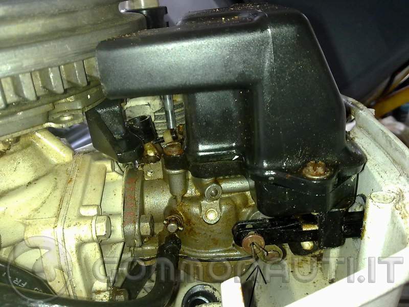 CARBURATORE DEL JOHNSON J8 7,5 CV DELL'80