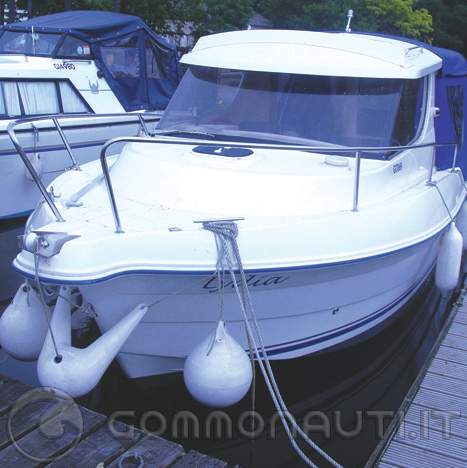 QUICKSILVER 650 WEEKEND E MERCURY 115 EFI
