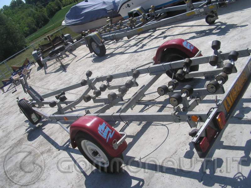 VENDESI CARRELLO MX 810 750 KG PORTATA MASSIMA