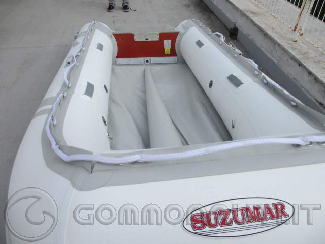 VENDESI SUZUKI SUZUMAR DS-390AL + REGALO EVINRUDE 15CV 2T