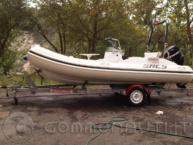 VENDO SACS 475 MERCURY EFI 40/60 CARRELLO SATELLITE