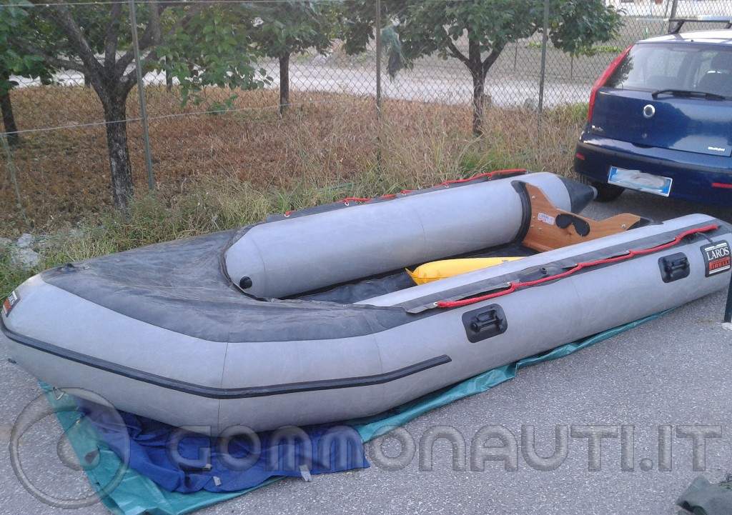 VENDESI GOMMONE SMONTABILE 4,3 M HYPALON/NEOPRENE PIRELLI LAROS NUOVISSIMO