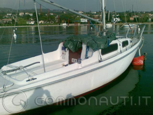 VENDESI BARCA A VELA 6.70 ALPA DODI