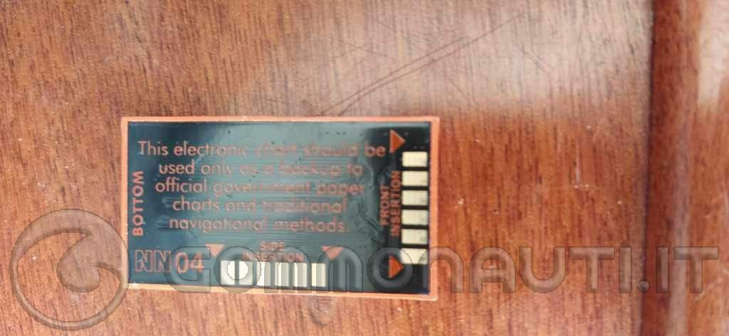 CARTOGRAFIA C-MAP E NAVMAN