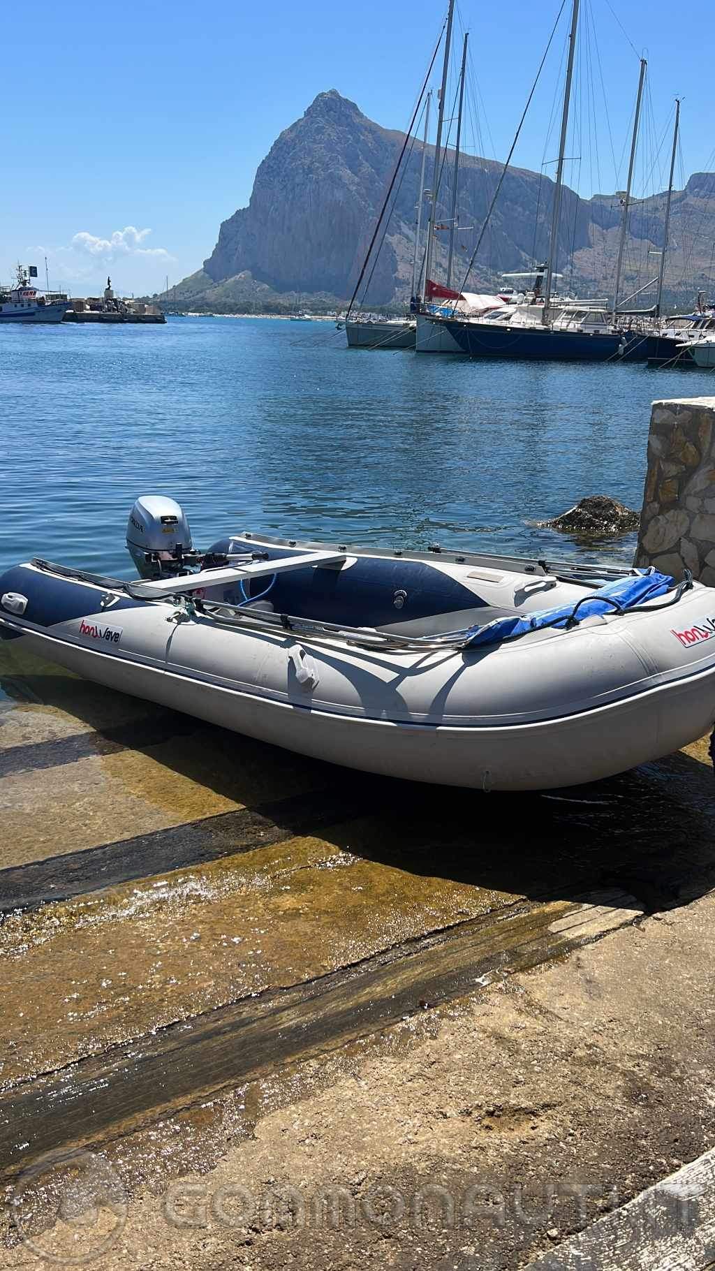 VENDO GOMMONE HONWAVE T40 DEL 2019