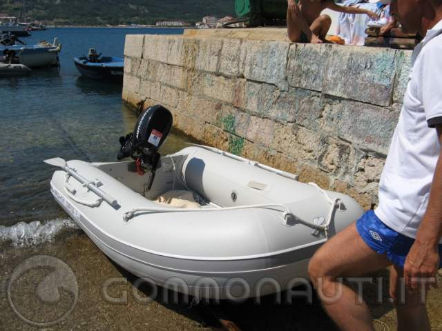 VENDO TENDER QUICKSILVER 270 SPORT ANNO 2007