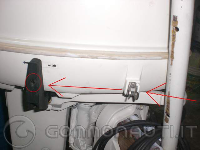 COLLEGAMENTO MOTORE/CONSOLLE/MANETTA [PAG. 3]